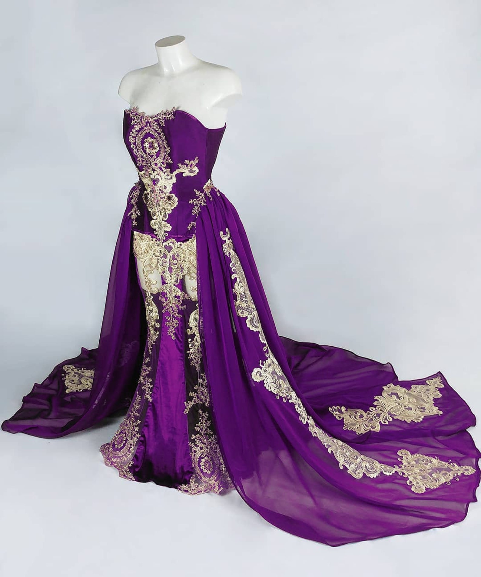 Fantasy Couture Goddess Gown Luxury Queen Costume Fairytale Corset Met ...