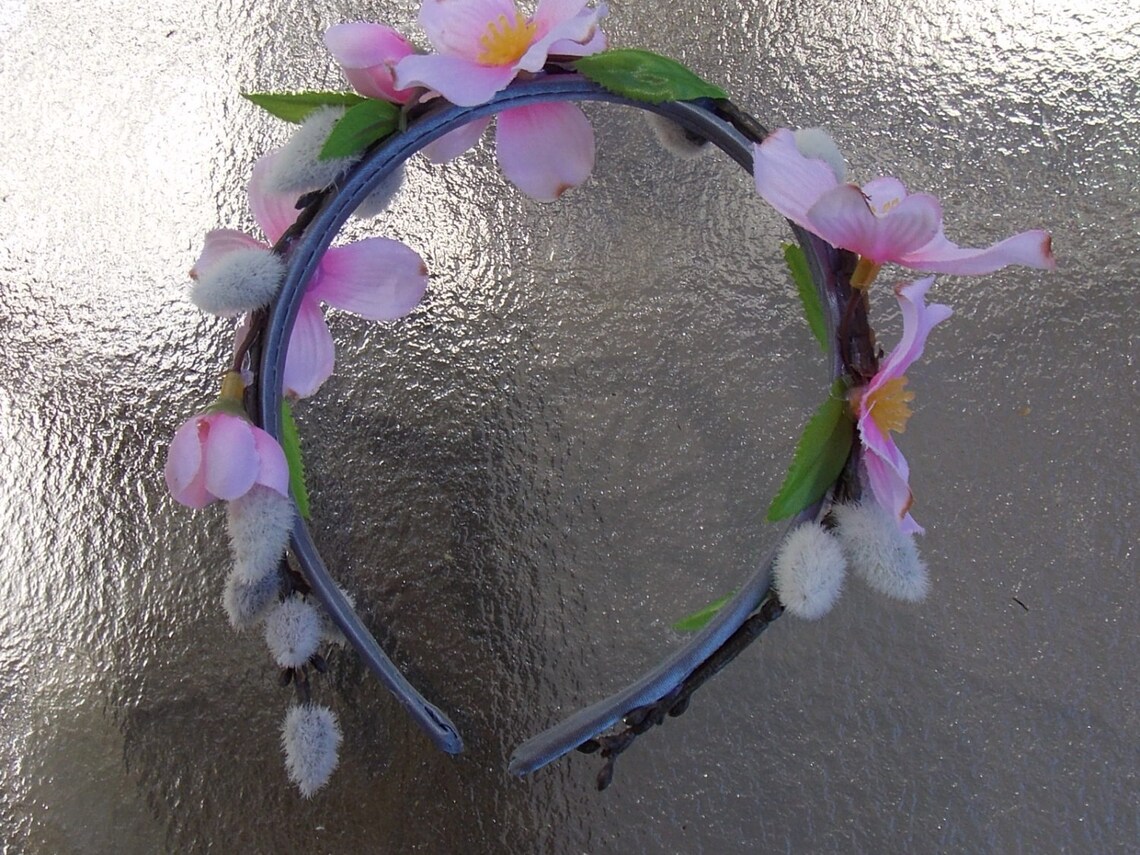 Pink and Gray Spring Crown With Pussywillow Sprigs, Pink Dogwood ...