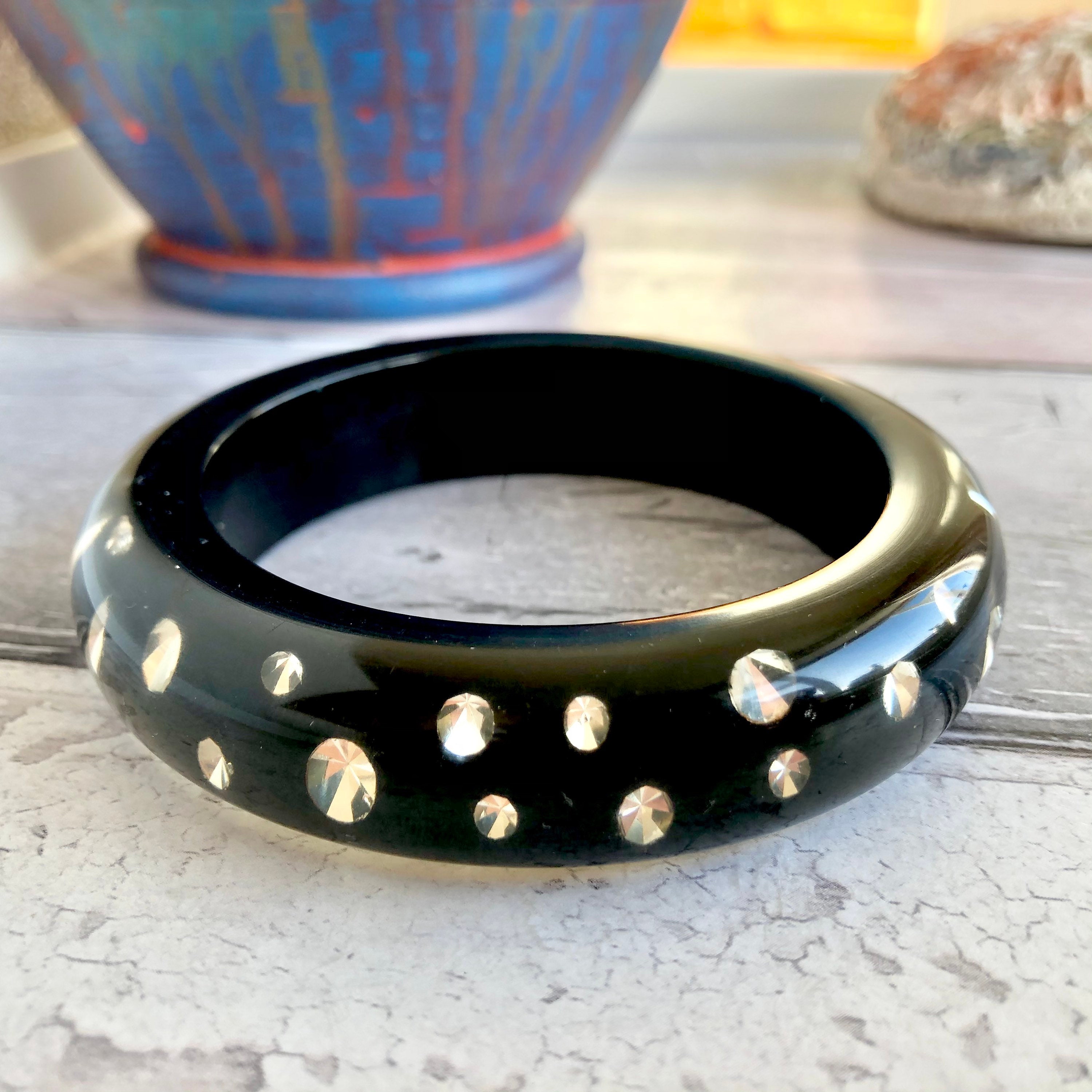 Clear & silver lucite wide bangle. Vintage plastic. | Etsy