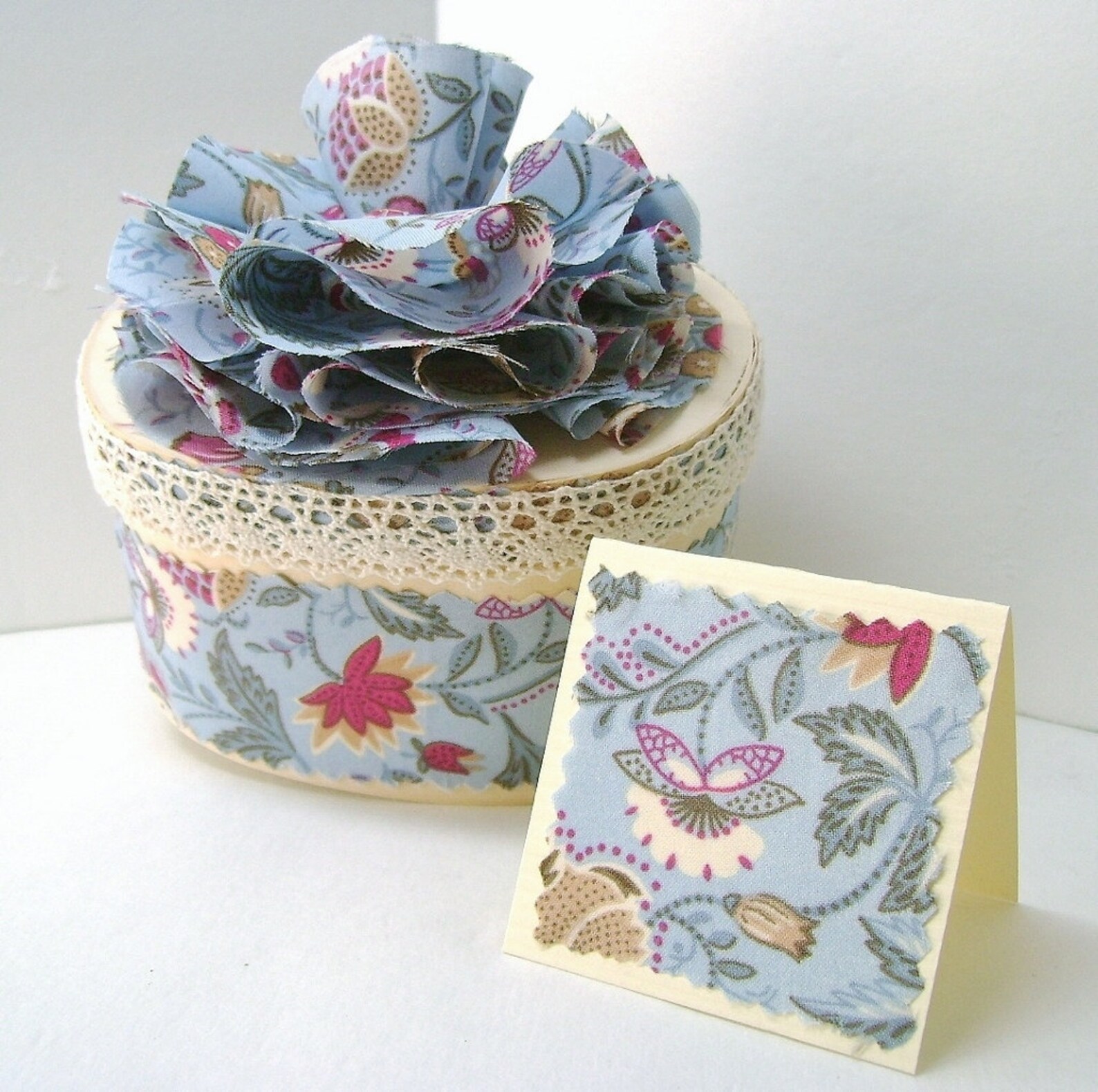 Romantic Light Blue Round Gift Box Decorative Box Jewelry - Etsy