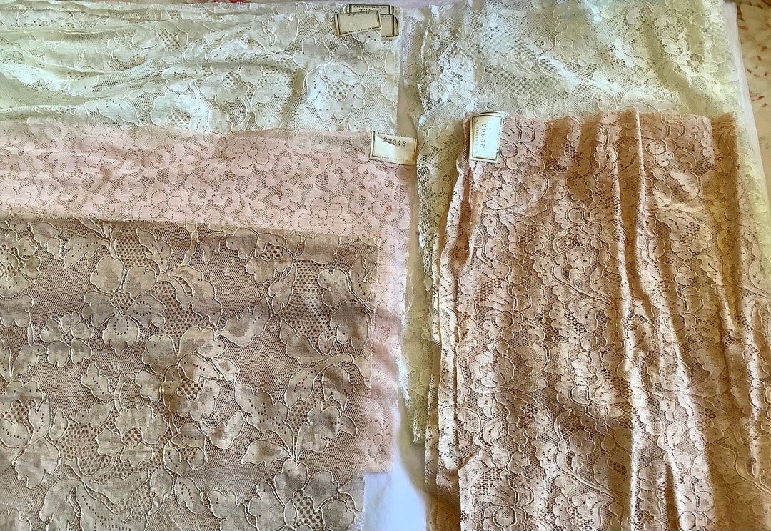 12 Vintage Lace Salesman Samples Pieces Made in France Large Size Lot ...