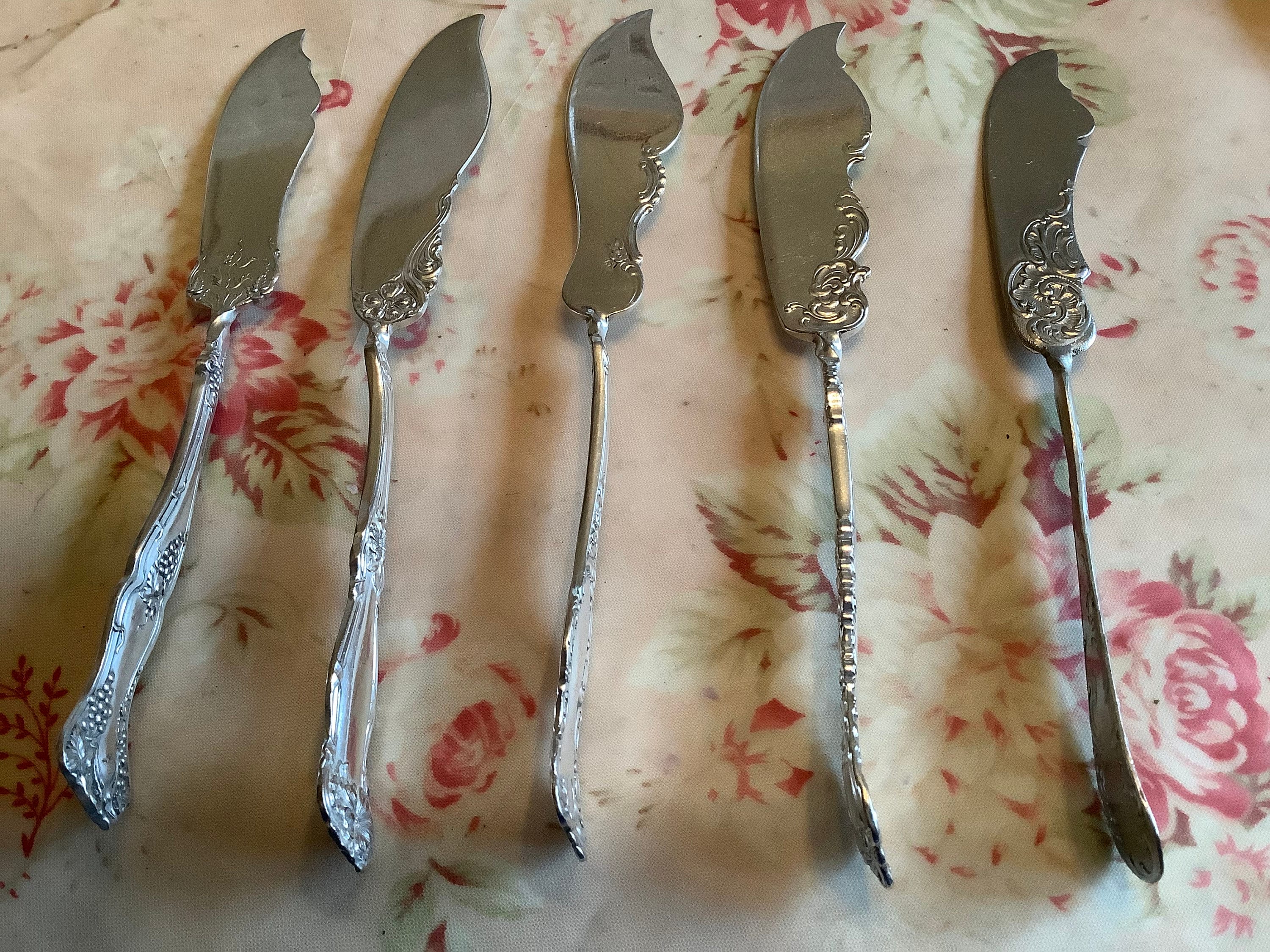 Choice of 1 Vintage Silverplate Twisted Fancy Pattern Butter Knife - Etsy