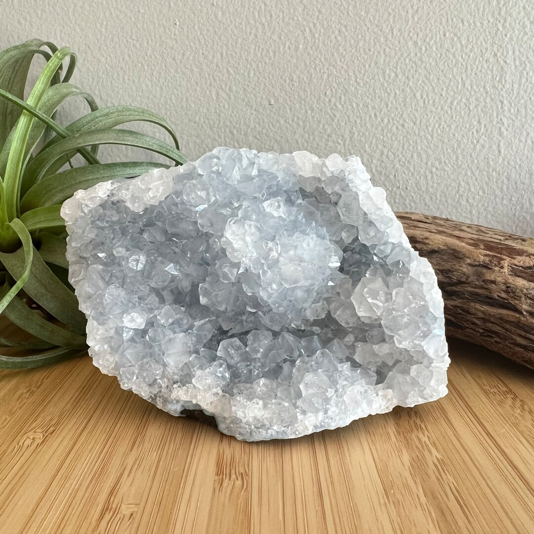 Druzy Quartz Cluster With Blue Chalcedony Specimen / Self Standing - Etsy