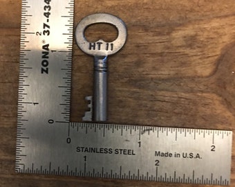 Hartmann Trunk - Etsy