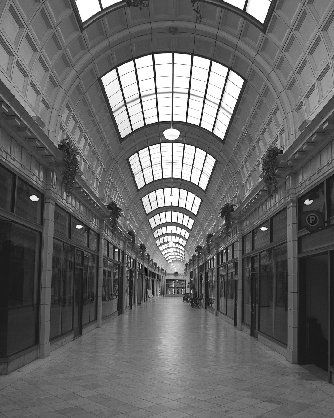 The Euclid Arcade - Black & White - 8x10 - Etsy