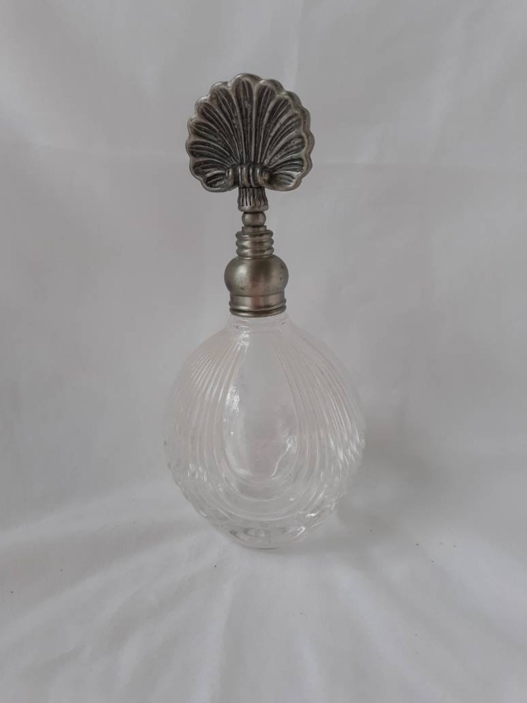 Beautiful EMPTY Glass Perfume Bottle With Seashell Top - Etsy