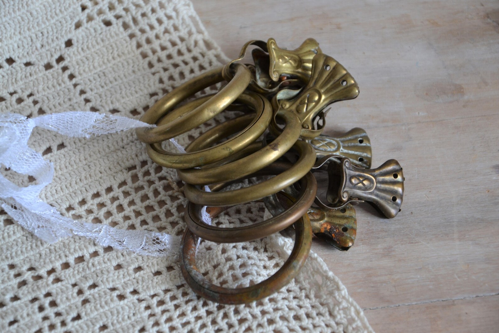Vintage Drapery Clips Rings Set Curtain Clips or Pegs - Etsy