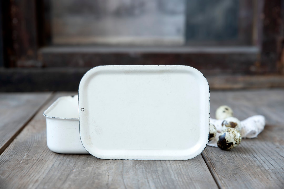 Vintage White Enamel Dish, Refrigerator Box, Container With Lid, White ...