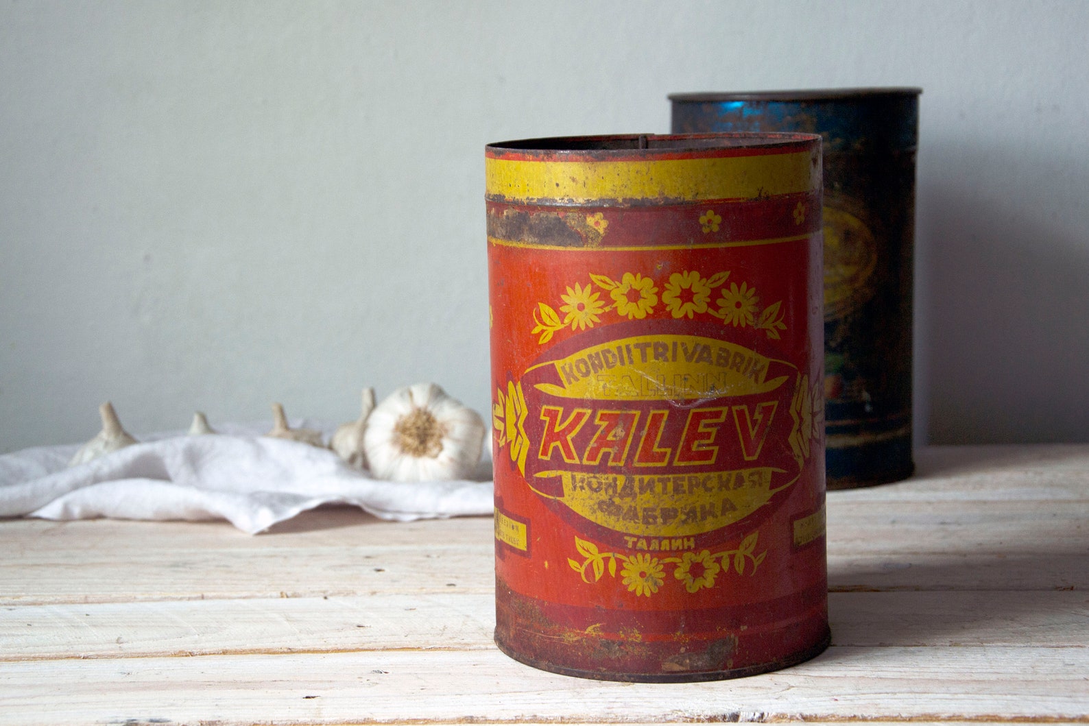 Antique Candy Tin Large Candy Container Vintage Tin Box - Etsy