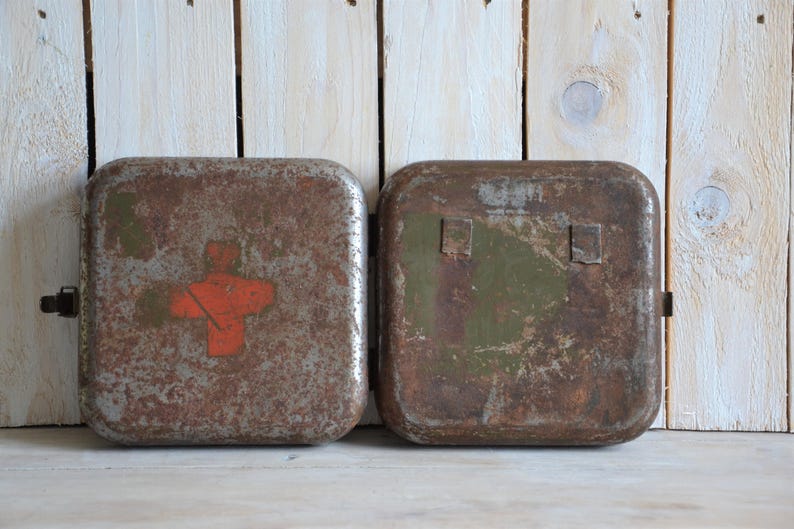 Vintage Medical Box Red Cross Medicine Box Vintage Doctor - Etsy