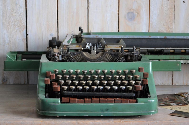 Antique Typewriter Desktop Typing Machine Old Green - Etsy