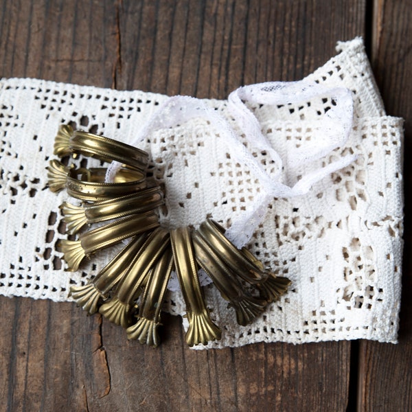 Cafe Curtain Clips - Etsy