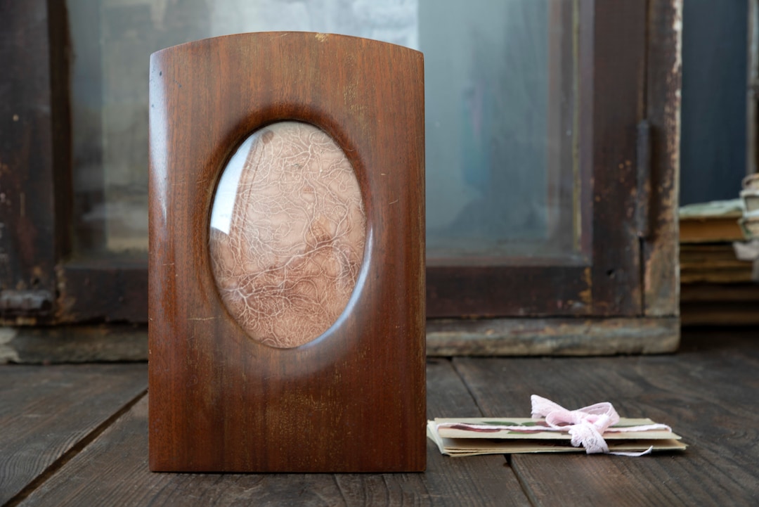 Antique Wooden Picture Frame – Oval Rustic Photo Frame With Aged Wood ...