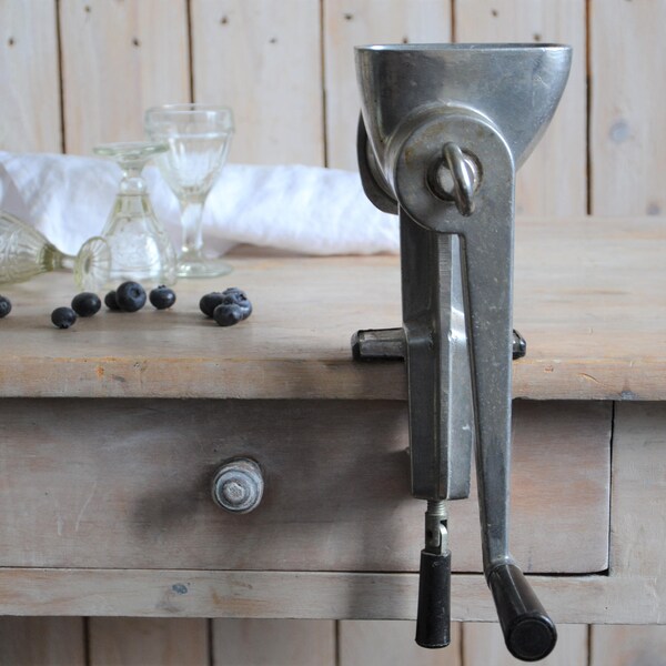 Vintage Meat Grinder - Etsy