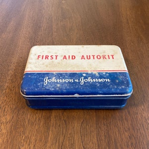 Vintage Johnson & Johnson First Aid Autokit With Contents / 1960s ...