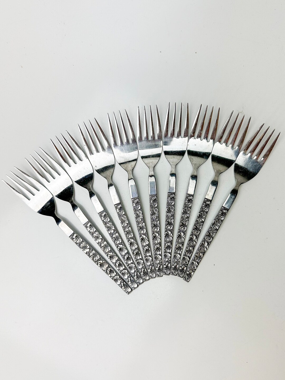 Vintage 1970s Riviera Daisy Flatware Northland Stainless Silverware ...