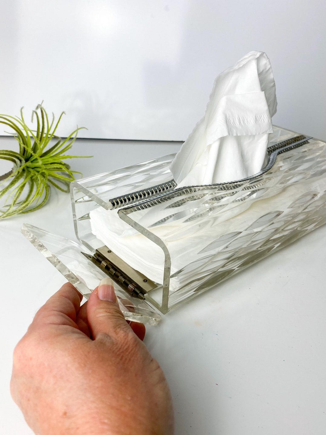 Vintage Clear Acrylic Plastic Tissue Box Cover Diamond Cut Pattern Mid ...