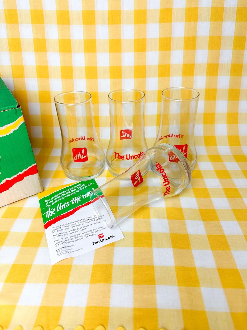 Vintage 7up the Un-cola Upside Down Drinking Glasses in Original Box ...