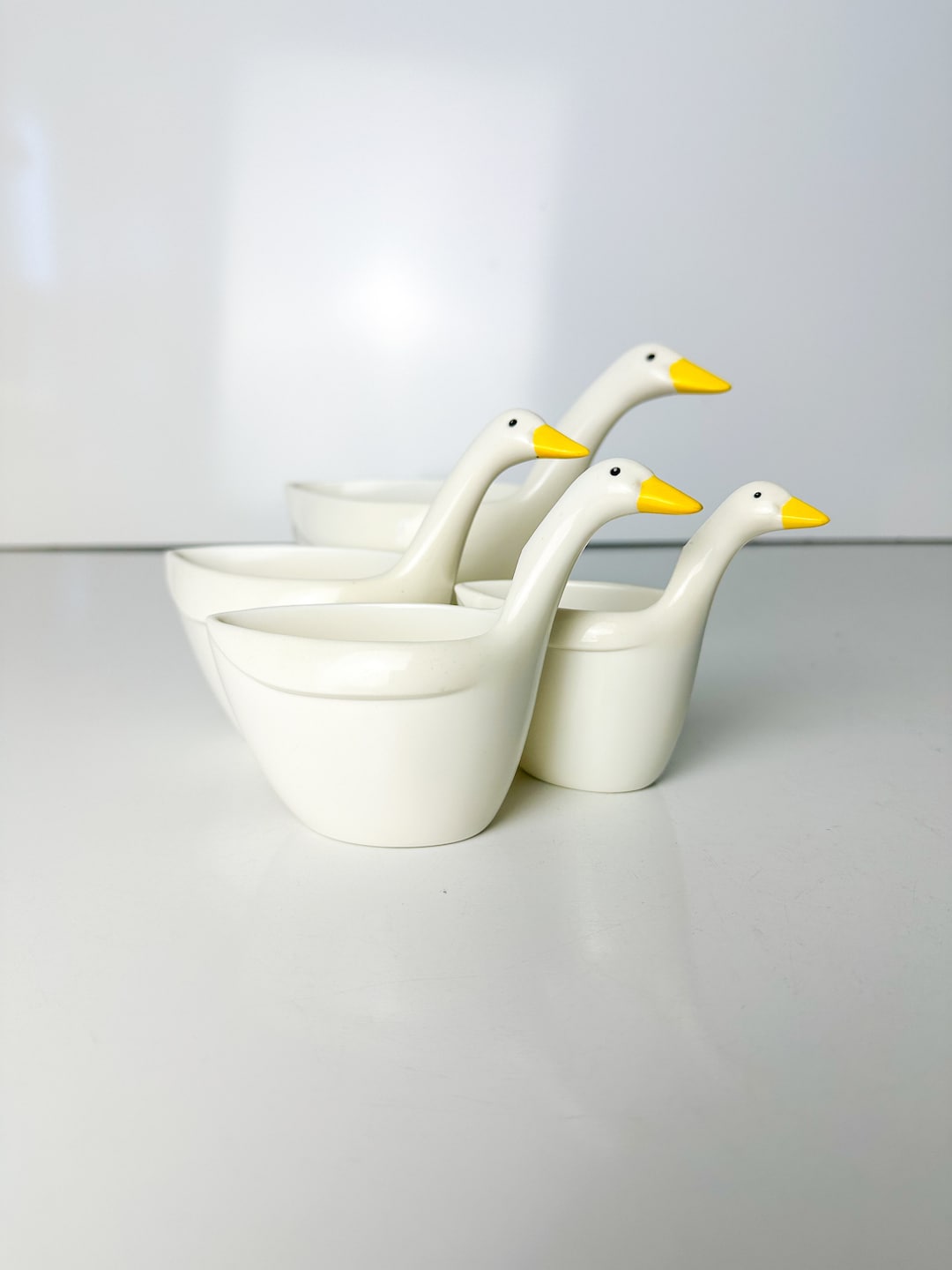 Vintage Geese Stackable Measuring Cups Set of 4 Melamine Kitchen ...