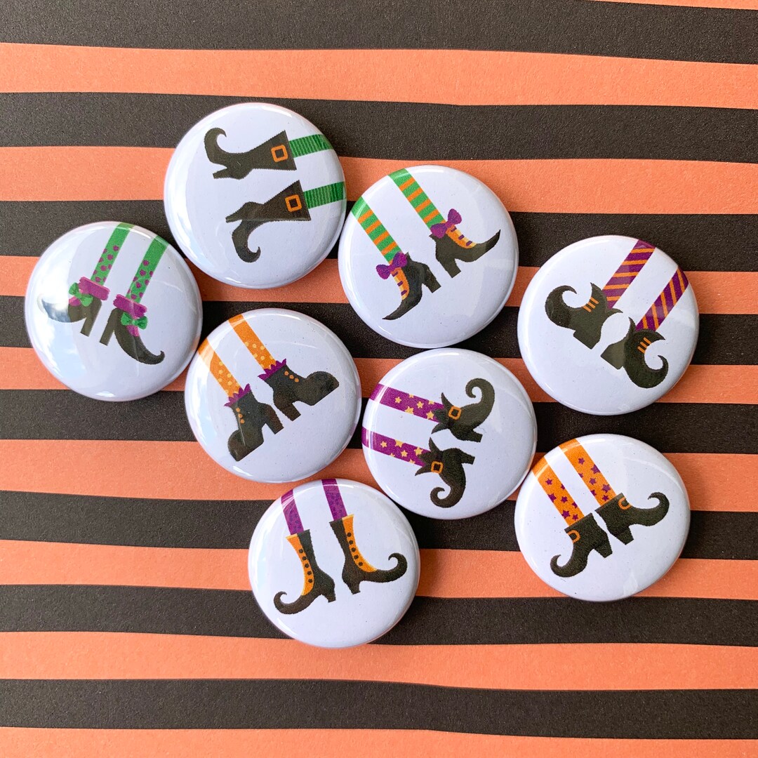 WITCH FEET BUTTONS Set of 8 Pins Badges Magnets Halloween Trick or ...