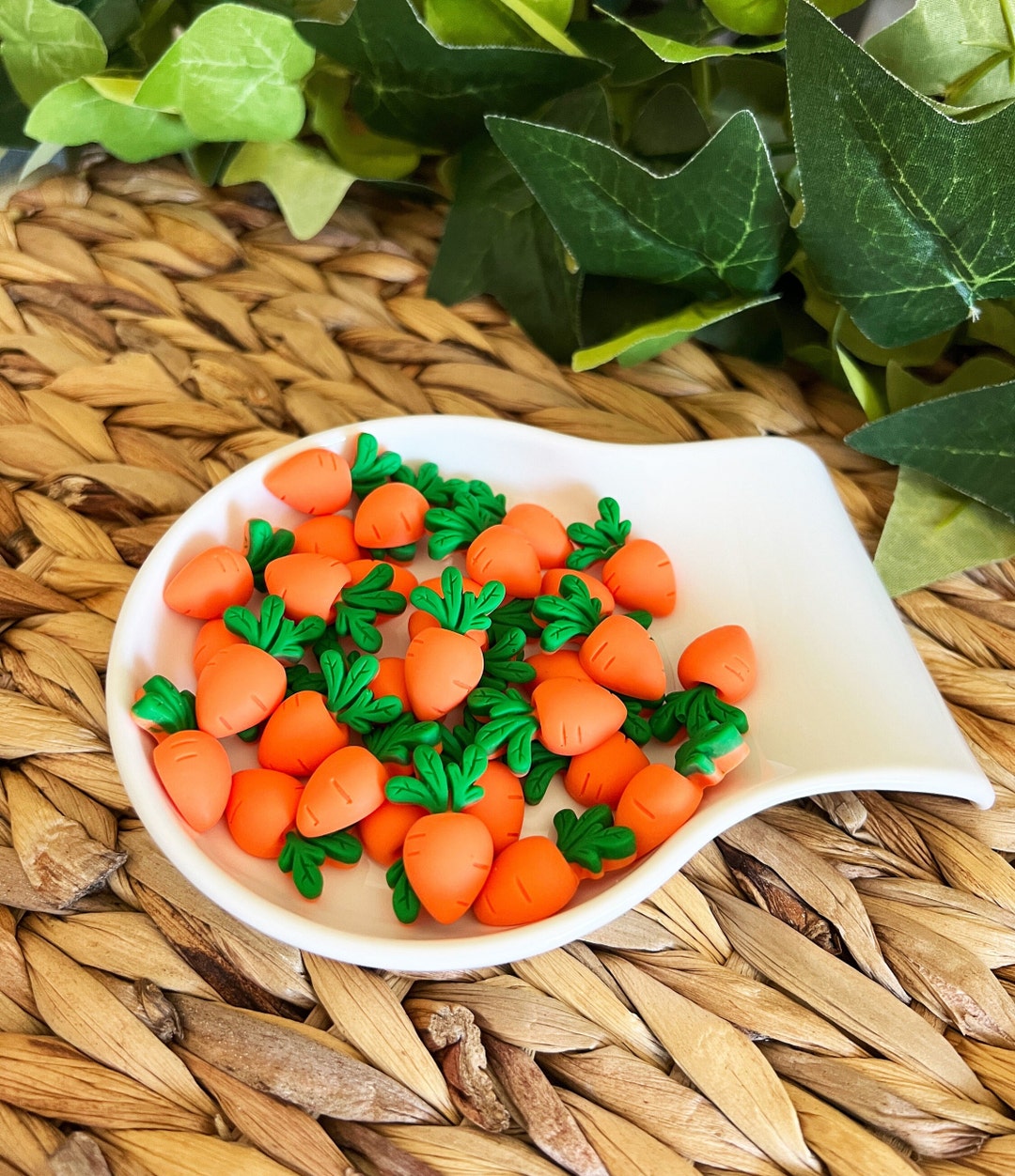 Fake Mini Easter Carrots, Carrot Cabochons, Fake Bake Carrots, Flat ...