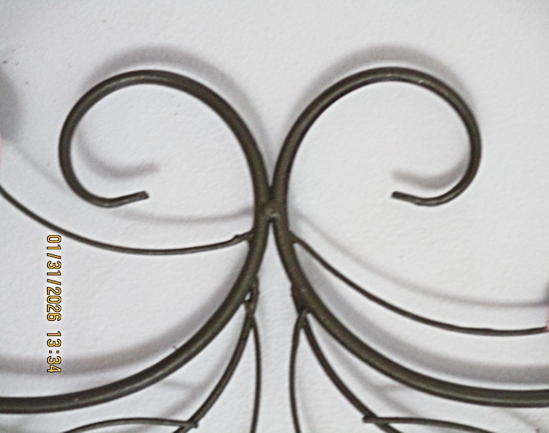 Wall Topper Made of Wrought Iron With Pink Petals and Brown Support ...