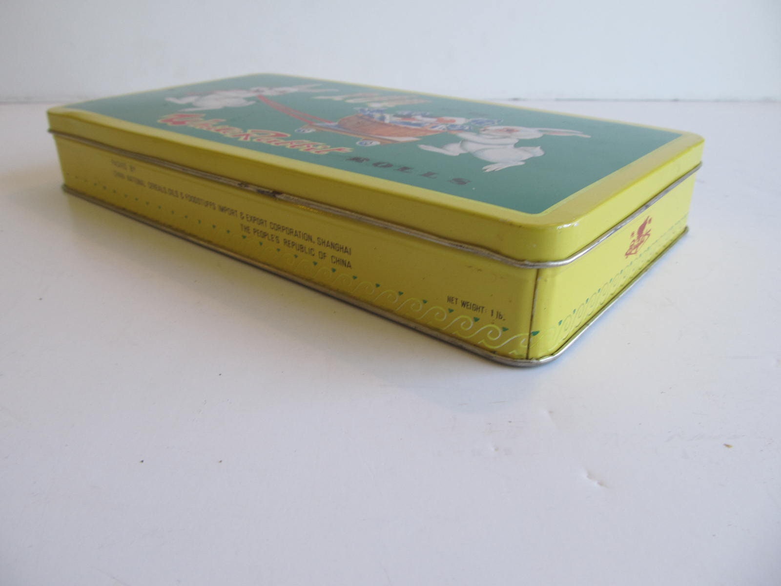 White Rabbit Rolls Tin Vintage Tins Vintage Easter Vintage | Etsy