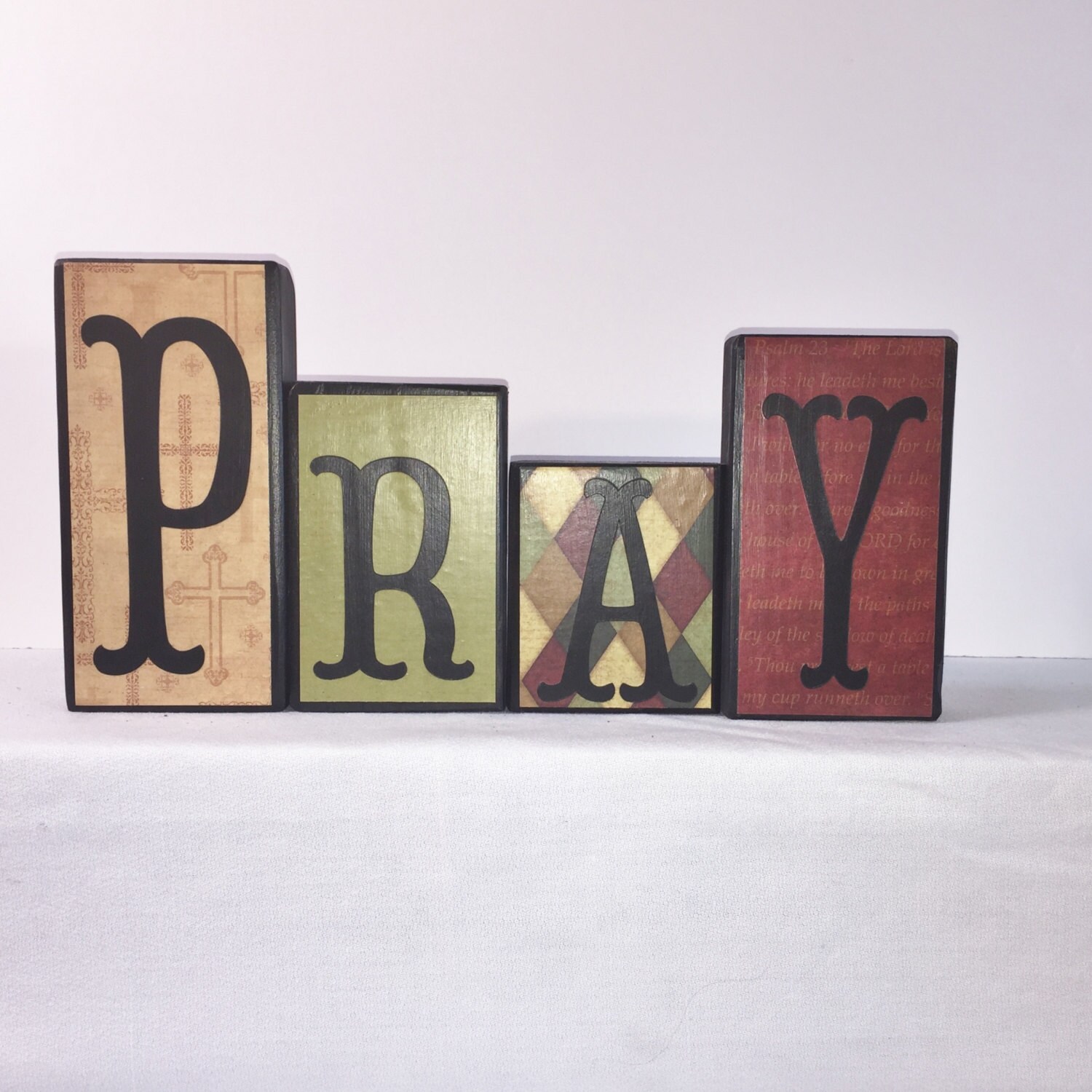 Home Décor Block Signs -- PRAY or HOPE -- Block Signs -- Red, Moss ...