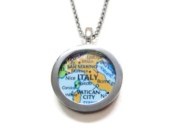 Vintage Map of Italy Art Pendant, Map Necklace, Map Jewelry, Italy Map ...