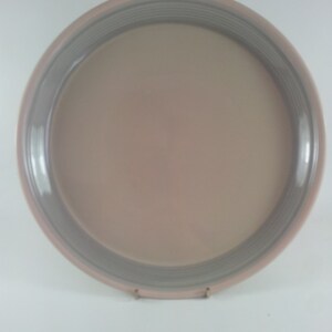 Mikasa Aruba Discovery Large Chop Plate Grey Pink Edge Ben Seibel Japan ...
