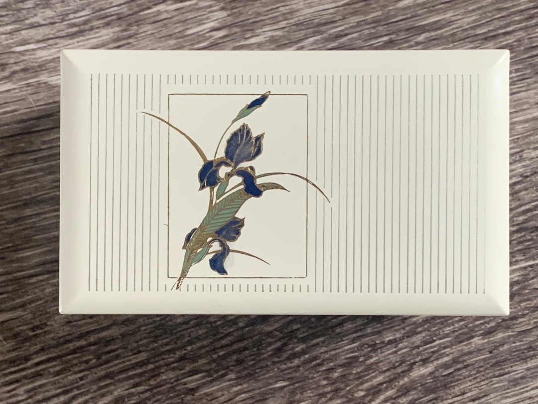 Music Box, Vintage Otagiri Grand Iris Small Music Box, Gray, Gold Trim ...