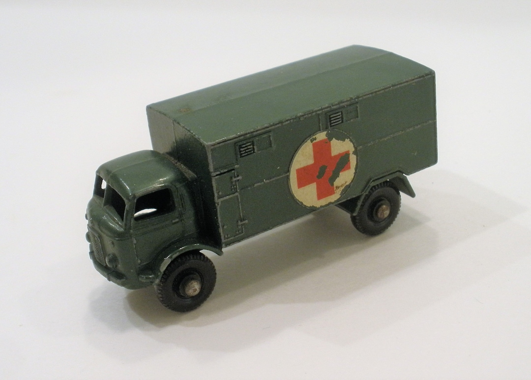 Vintage Matchbox Service Ambulance/ Ford 3 Ton 4x4 / Series #63A-1 ...
