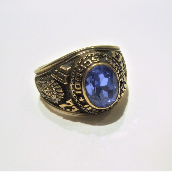Vintage Class Ring - Etsy