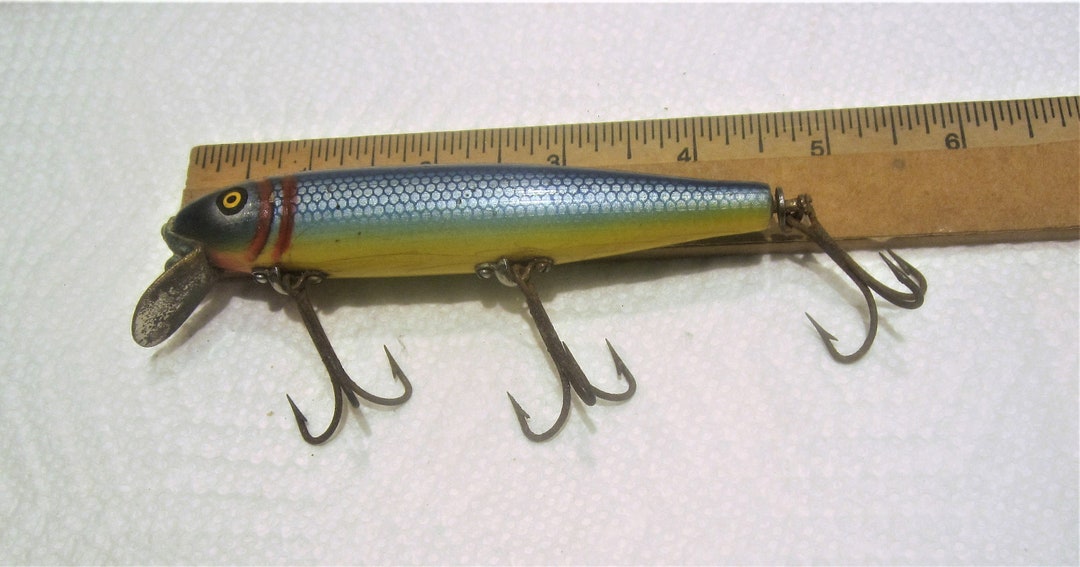 Vintage Mustang Minnow Lure / by Pflueger Lure Co / #8900 1st. Appeared ...