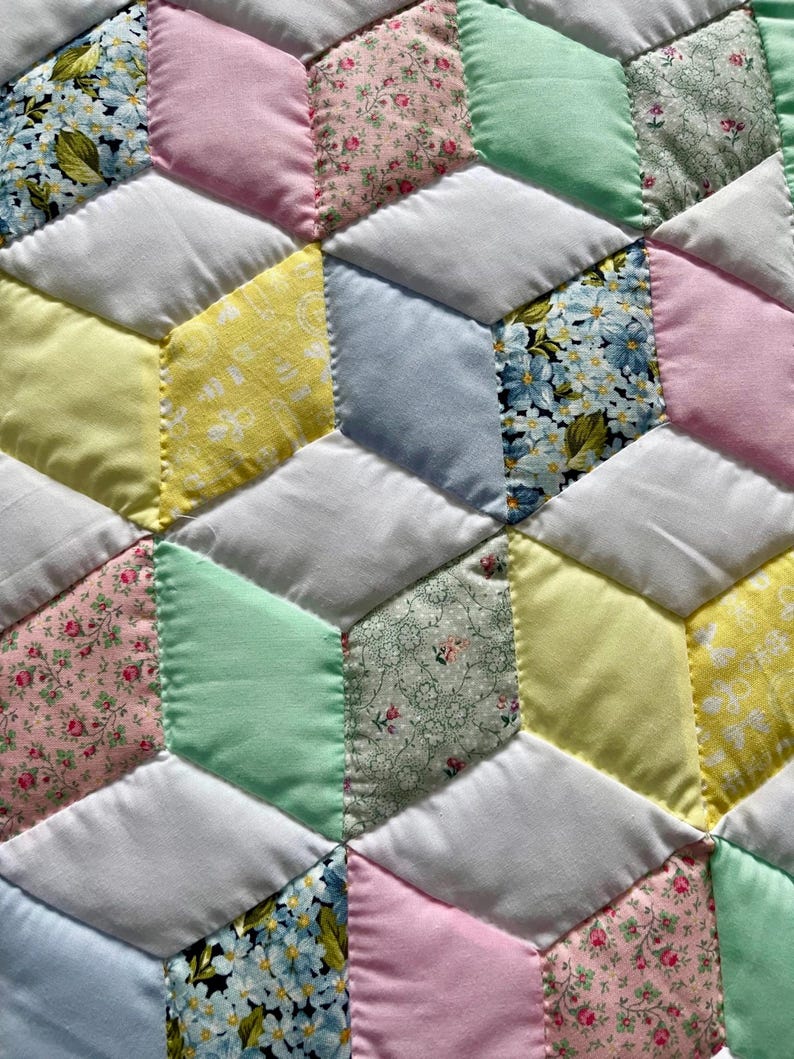 Amish Baby Quilt: Tumbling Blocks Pattern, Hand Quilted - Etsy