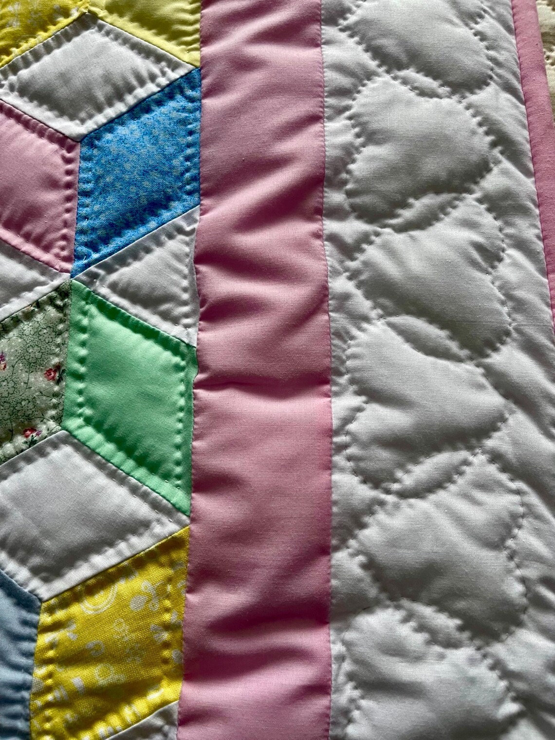 Amish Baby Quilt: Tumbling Blocks Pattern, Hand Quilted - Etsy