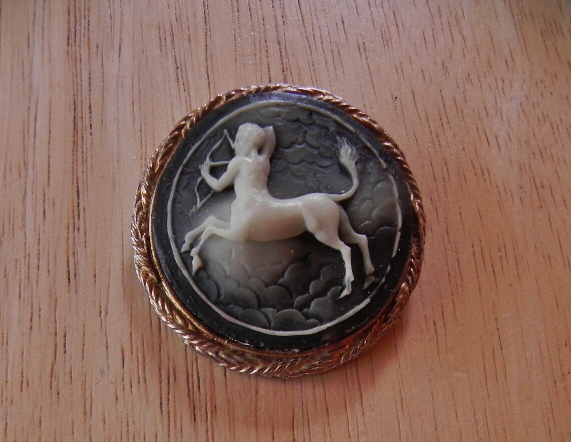 Molded Cameo Brooch Mythological Centaur Figure Gold Tone and - Etsy Sweden