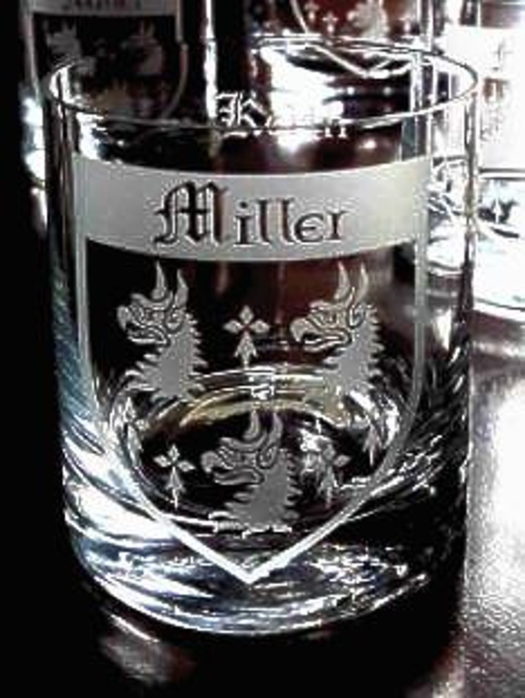 Hand-engraved Miller Clan Whiskey Decanter & Glasses | Scottish Crest ...