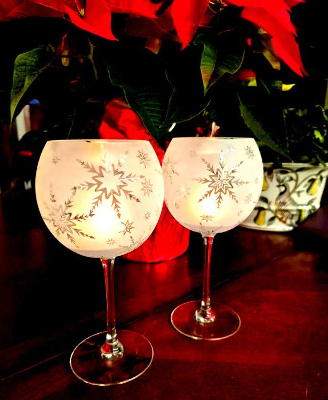 Hand Engraved Snowflake Wine Glasses (set of 2) | Frosted Crystal ...