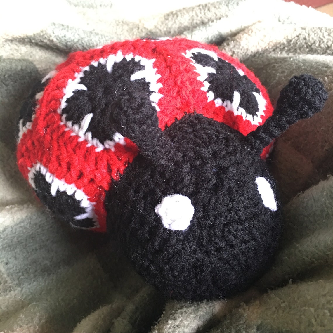 PATTERN ONLY: African Flower Ladybug Pattern | Etsy