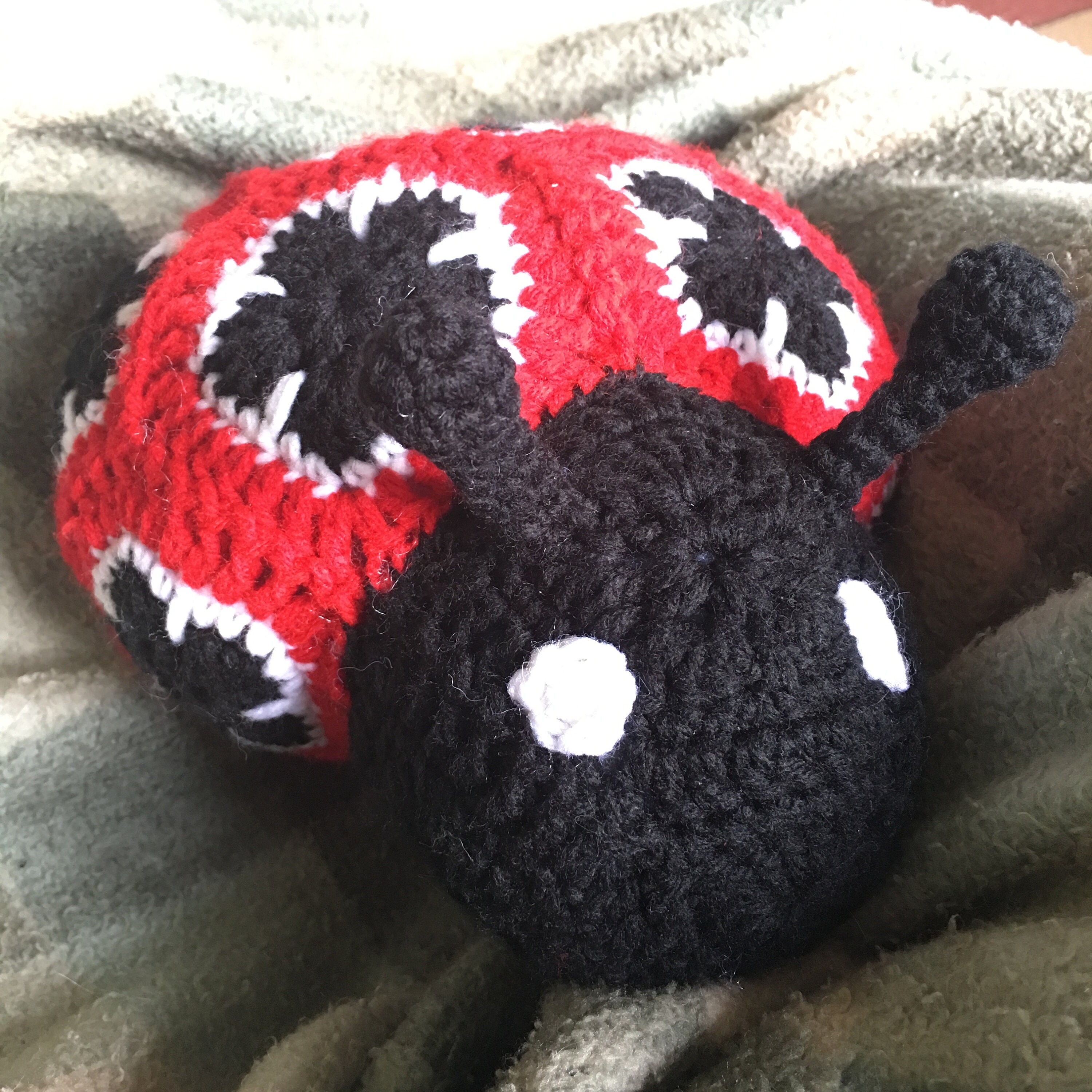 PATTERN ONLY: African Flower Ladybug Pattern | Etsy