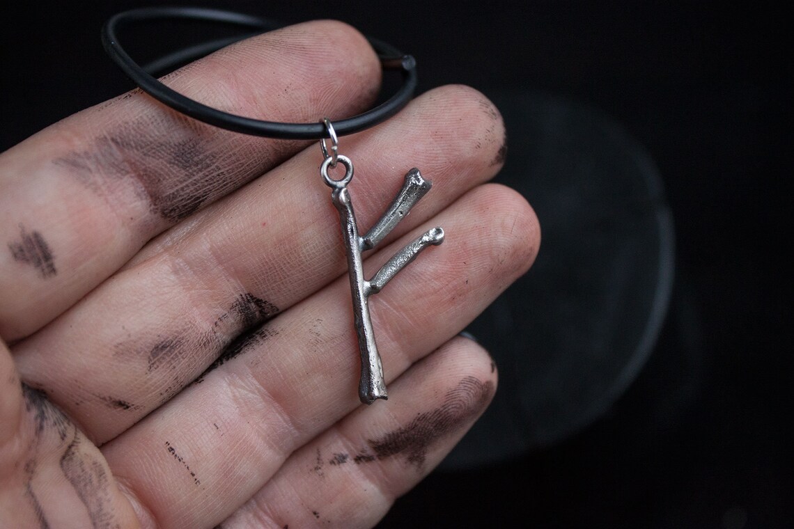 Viking Rune Fehu Pendant for Wealth and Money Sterling Silver | Etsy