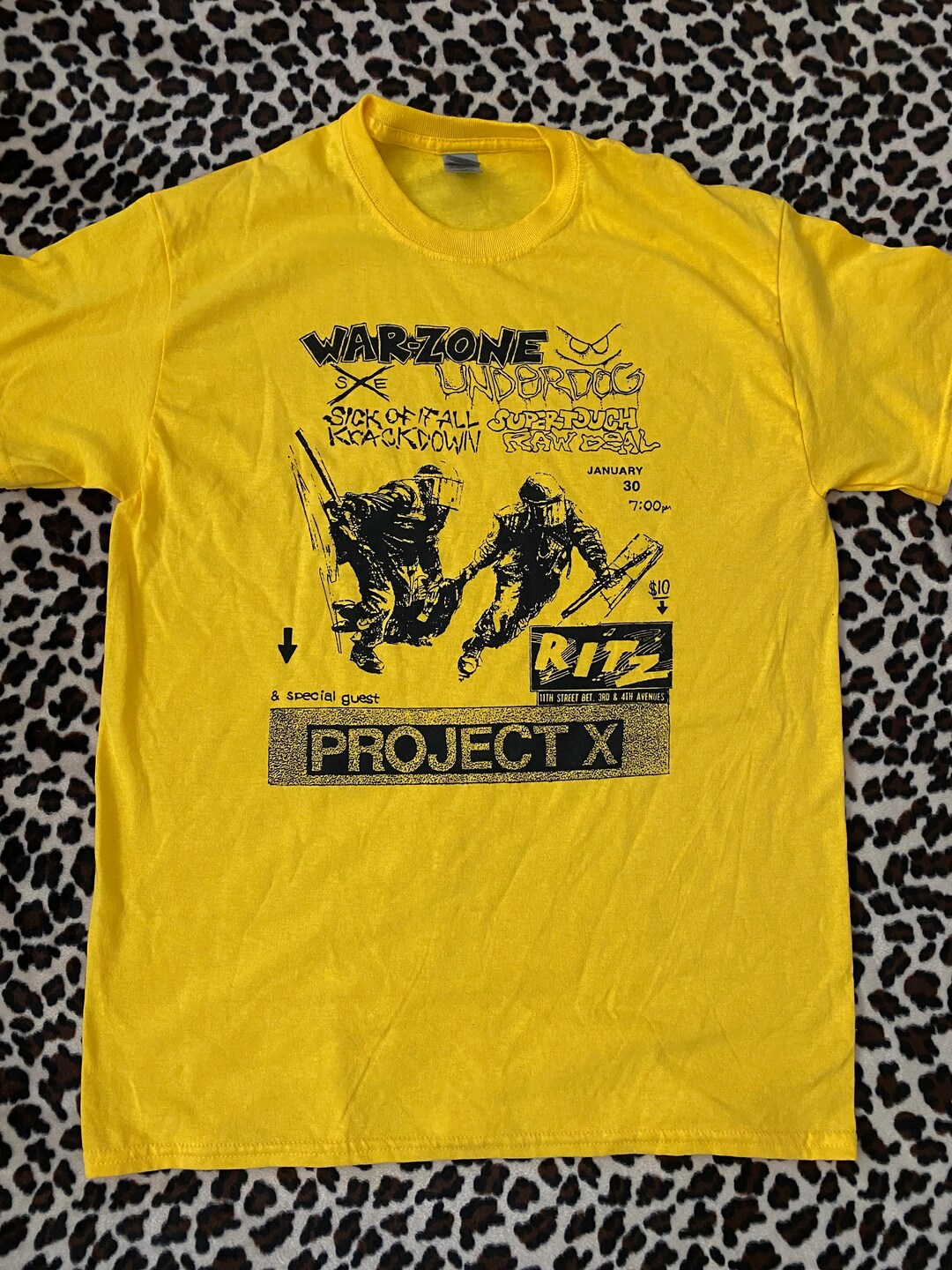 Warzone Vintage Flyer T-shirt - Etsy