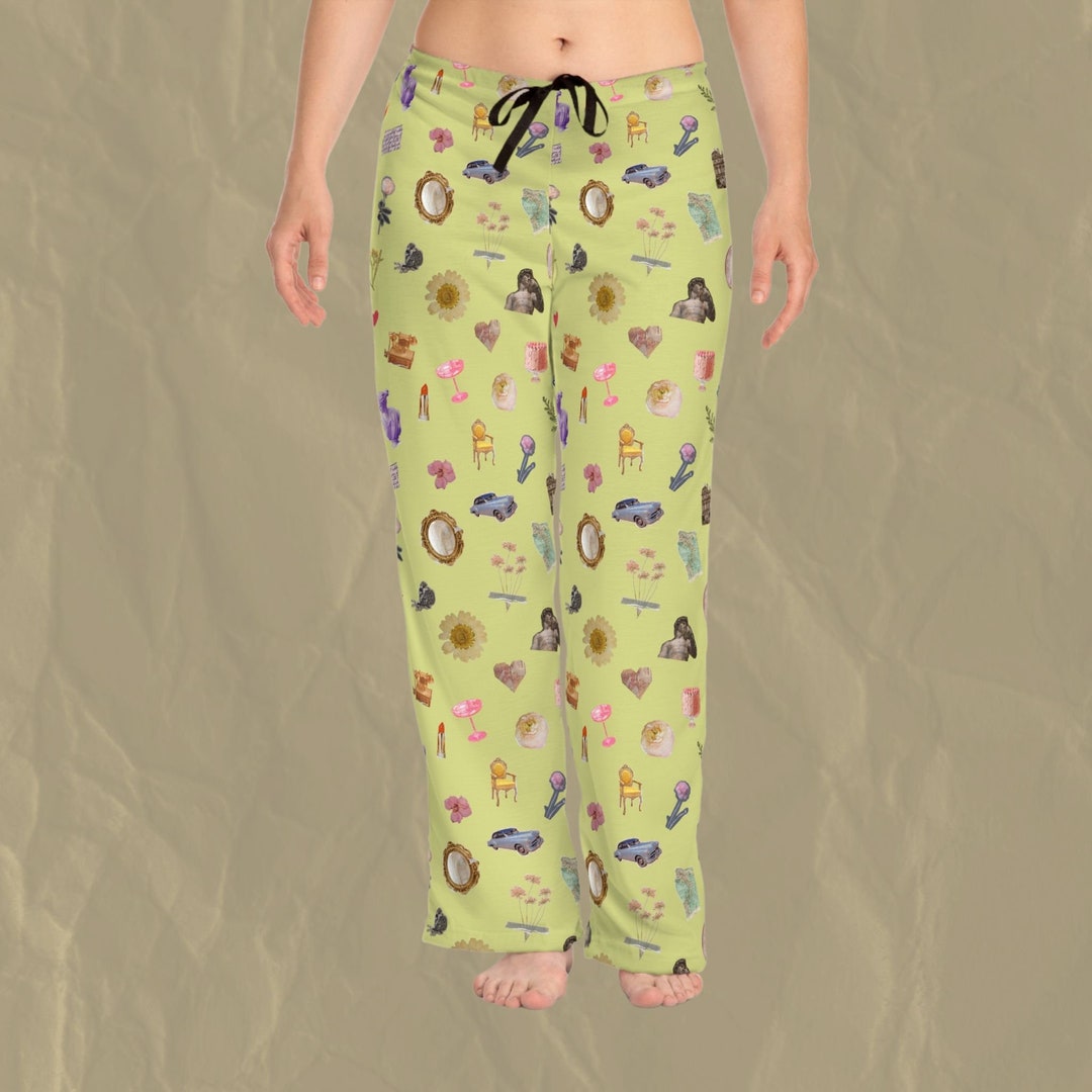 Collage Pattern Womens Loungewear, Scrapbook Aesthetics, Romantic ...