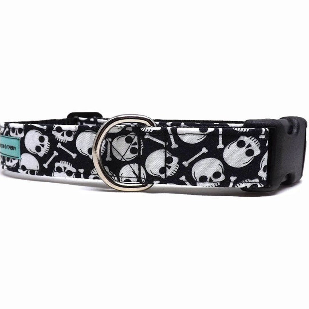 Skulls & Bones Dog Collar Tossed Skull and Bone Halloween - Etsy