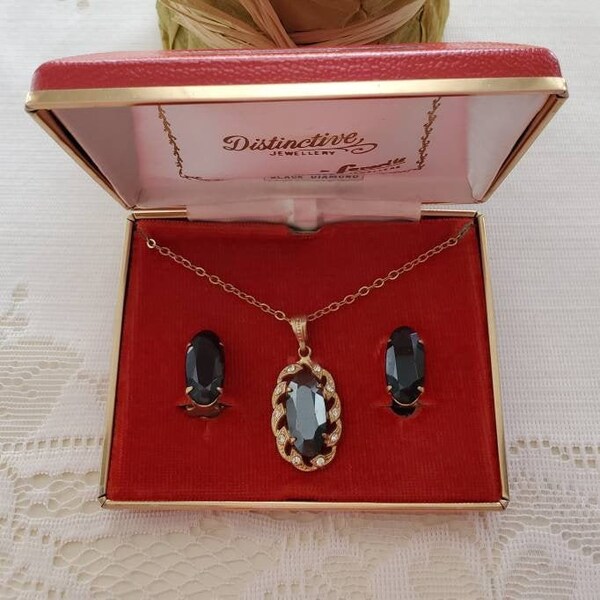 Diamond Alaska - Etsy