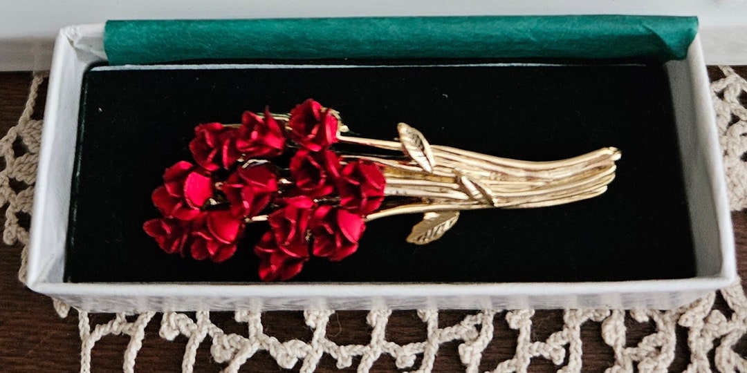 Vintage Gold Tone Rose Bouquet Brooch in Original Box Marked ...