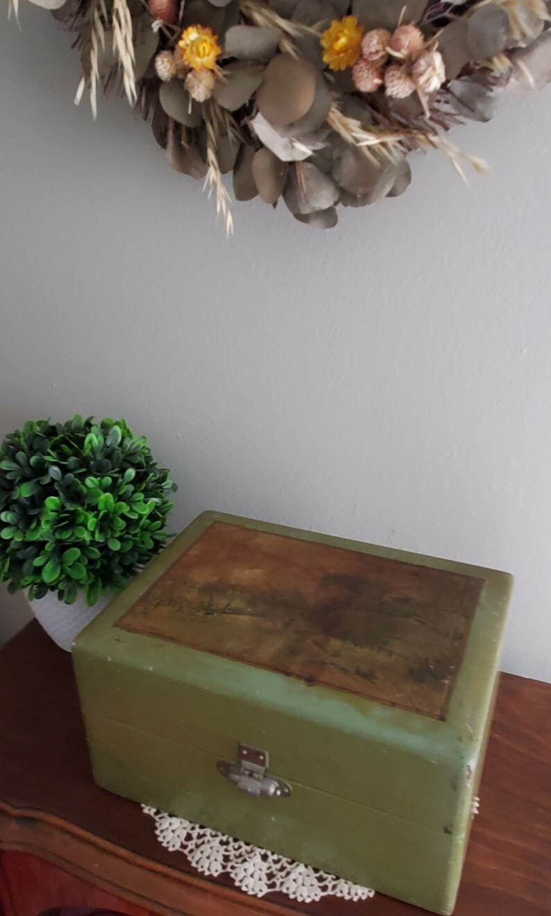 Vintage Hand-painted Circa 1930s Hunting Scene Art Box Vintage ...