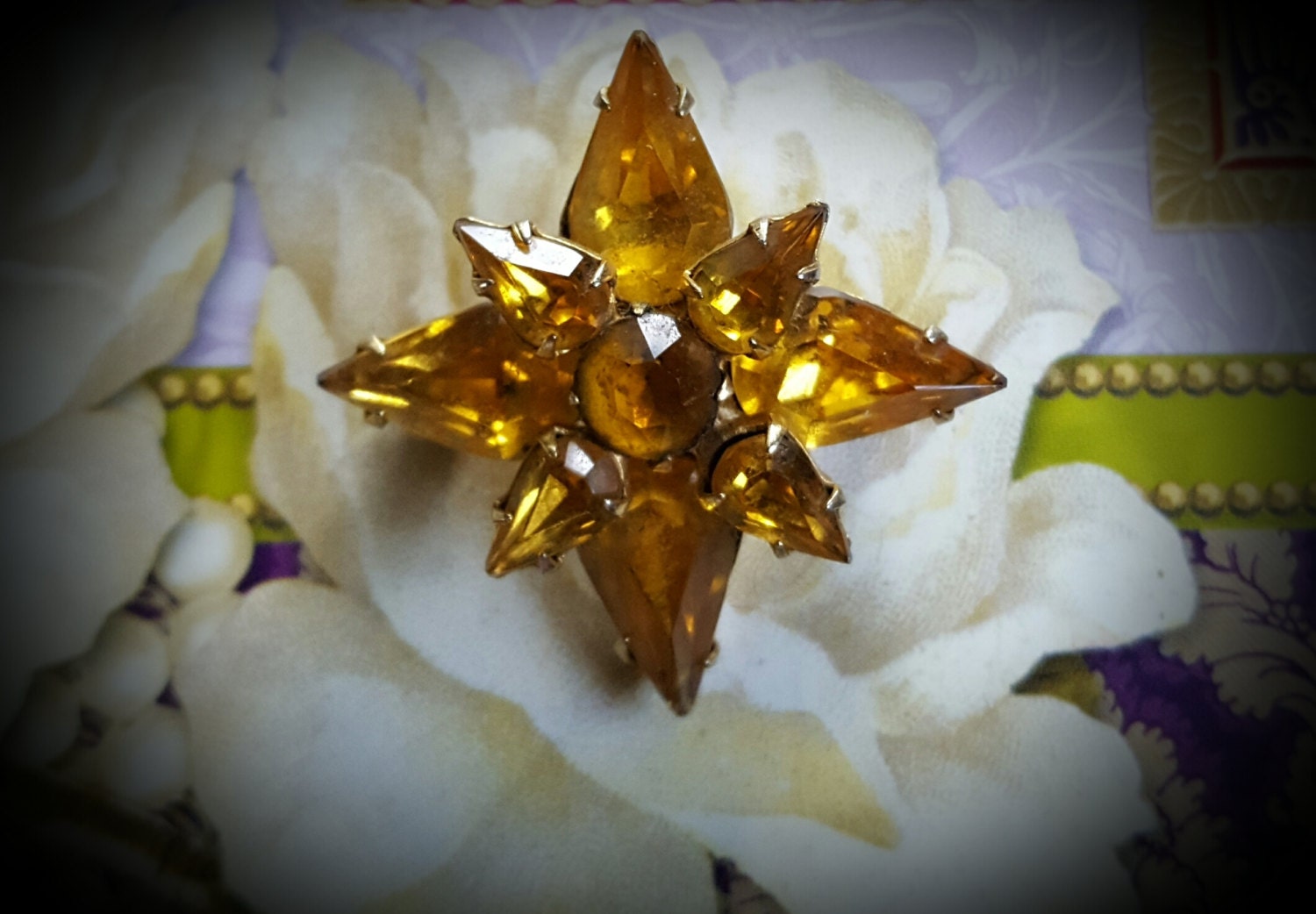 Vintage Topaz Rhinestone Brooch Topaz Brooch Rhinestone - Etsy