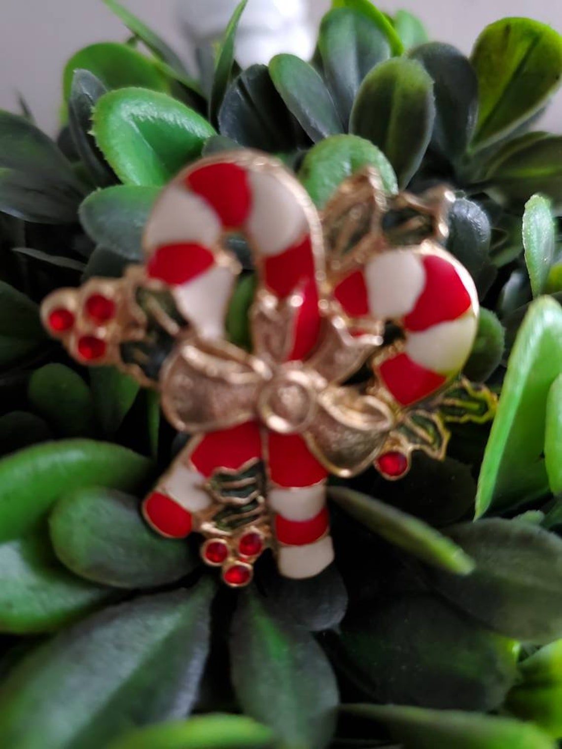 Vintage Candy Cane and Mistletoe Holiday Brooch Christmas - Etsy